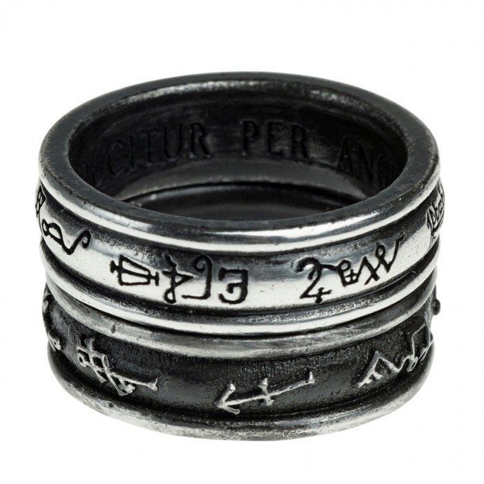 'Demon Black & Angel White' Ring by Alchemy Gothic • the dark store™
