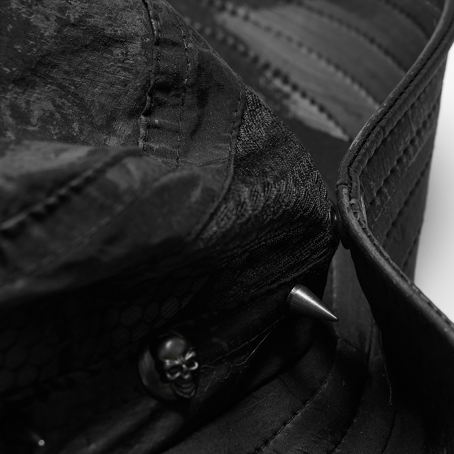 Black 'Distressed' Post Apocalyptic Hat by Punk Rave • The Dark Store™